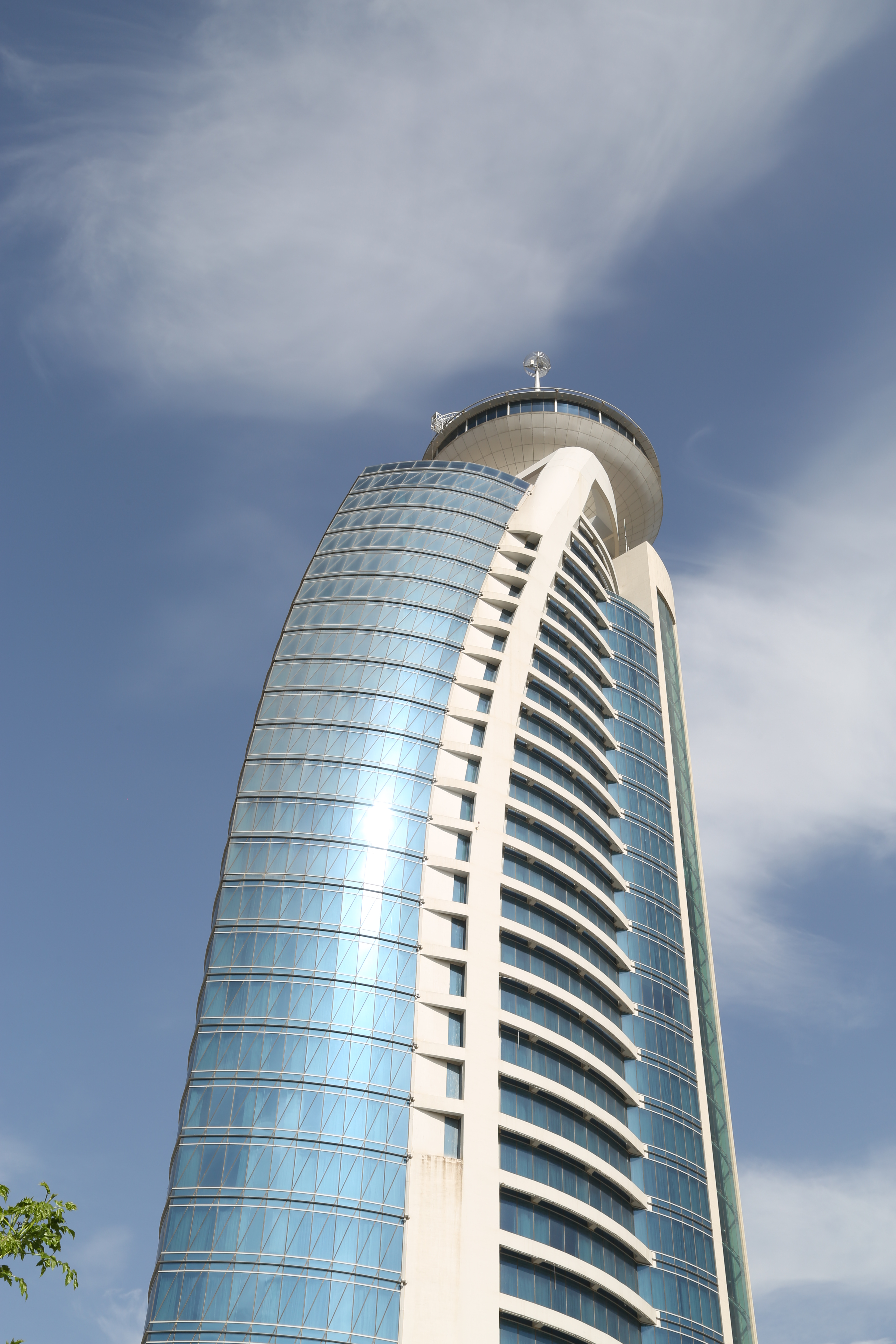 CURTAIN WALL | Petra Aluminium