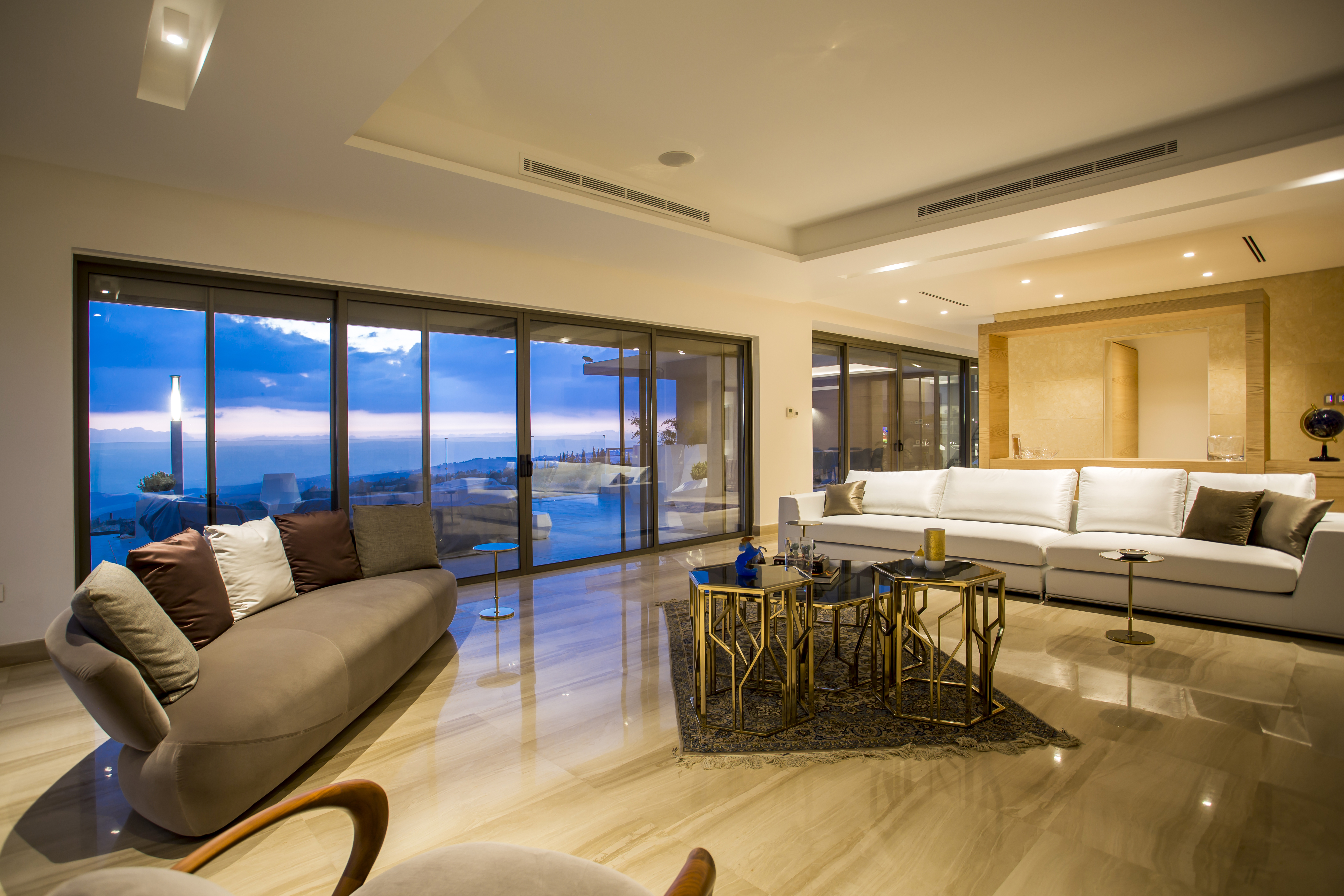 WINDOWS & DOORS | Petra Aluminium